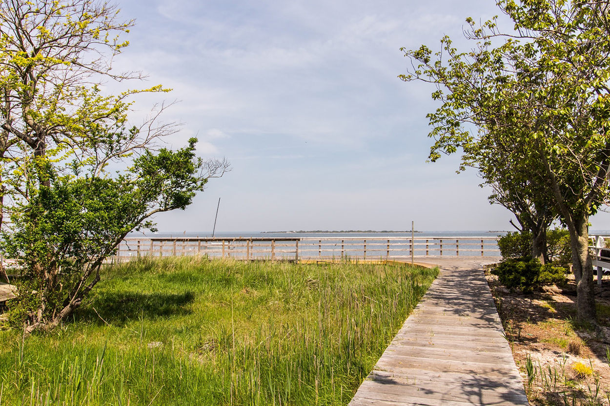 Fabulous Fair Harbor – Rental in Fair Harbor – Barrier Beach Properties